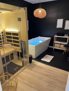 Contrast Therapy - Salt Room South Tampa
